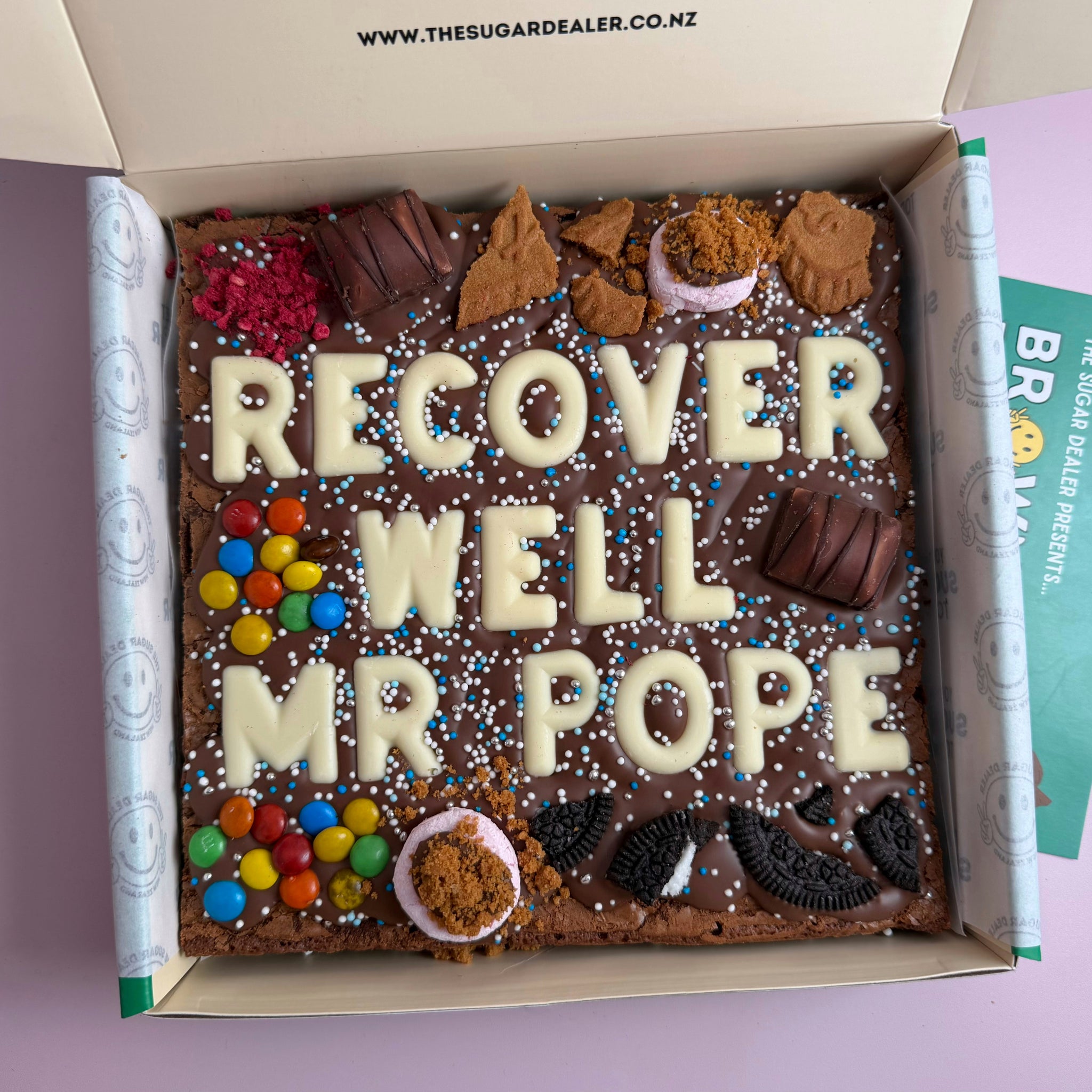 Custom message loaded brownie – THE SUGAR DEALER