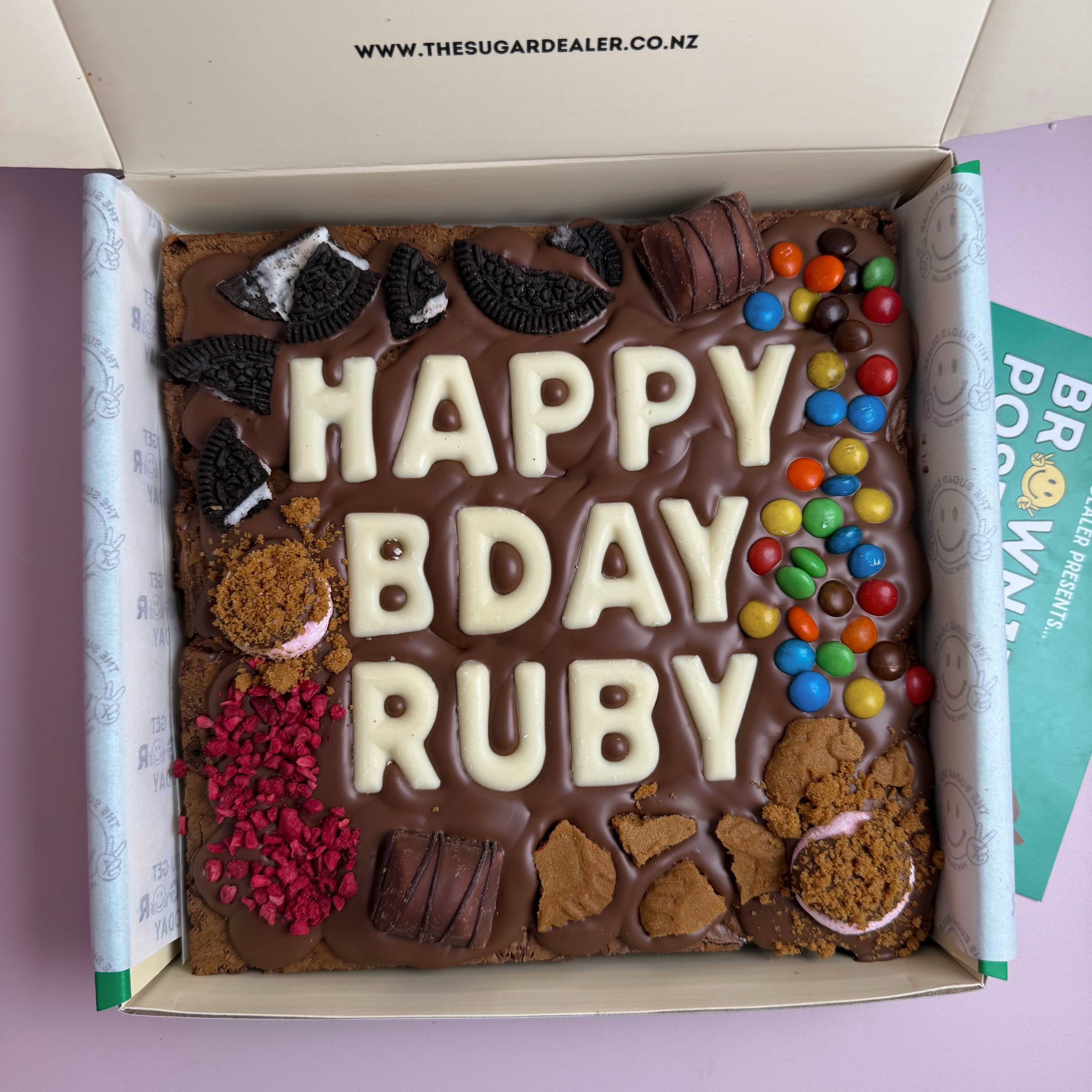 Custom message loaded brownie – THE SUGAR DEALER