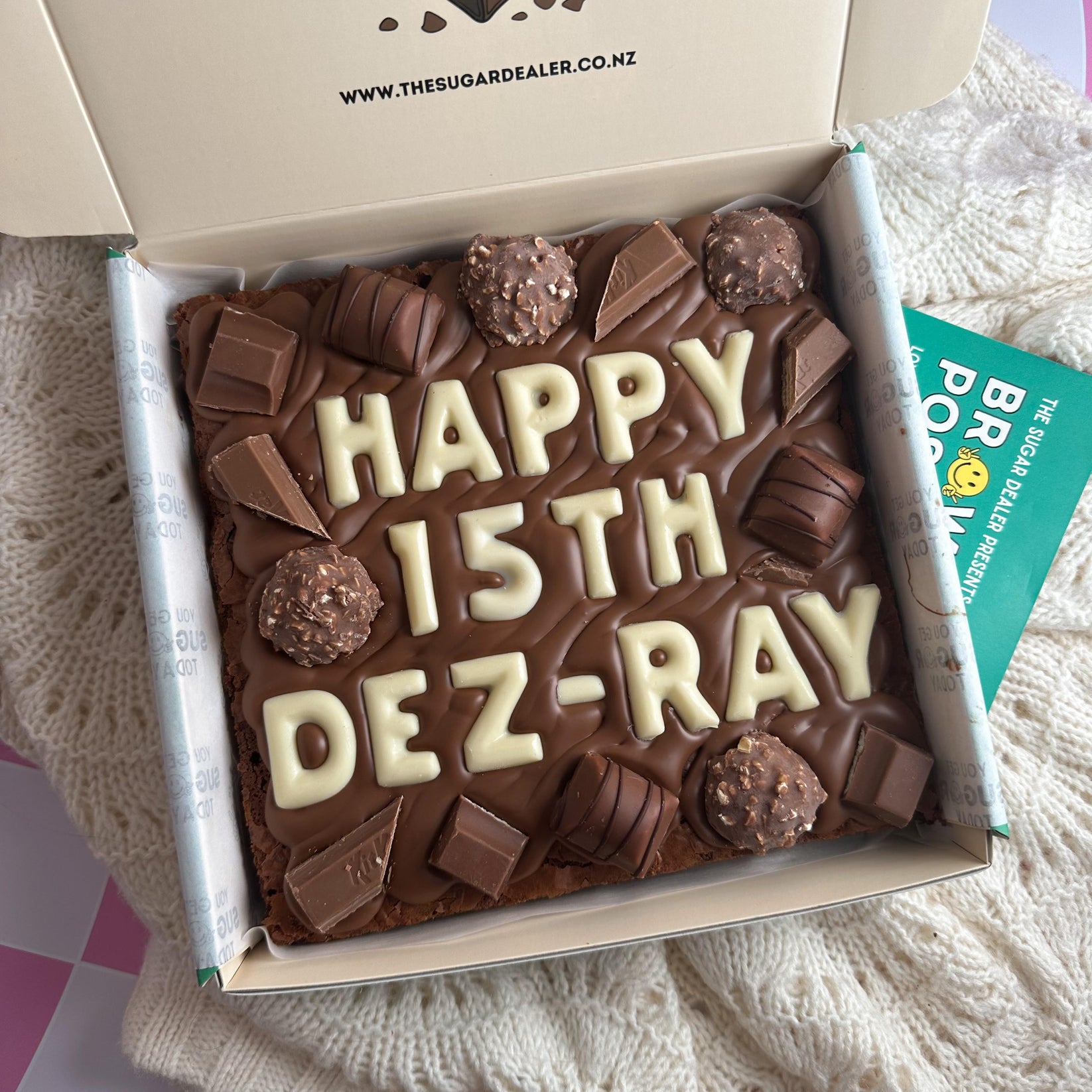 Custom message chocolate fiend brownie – THE SUGAR DEALER