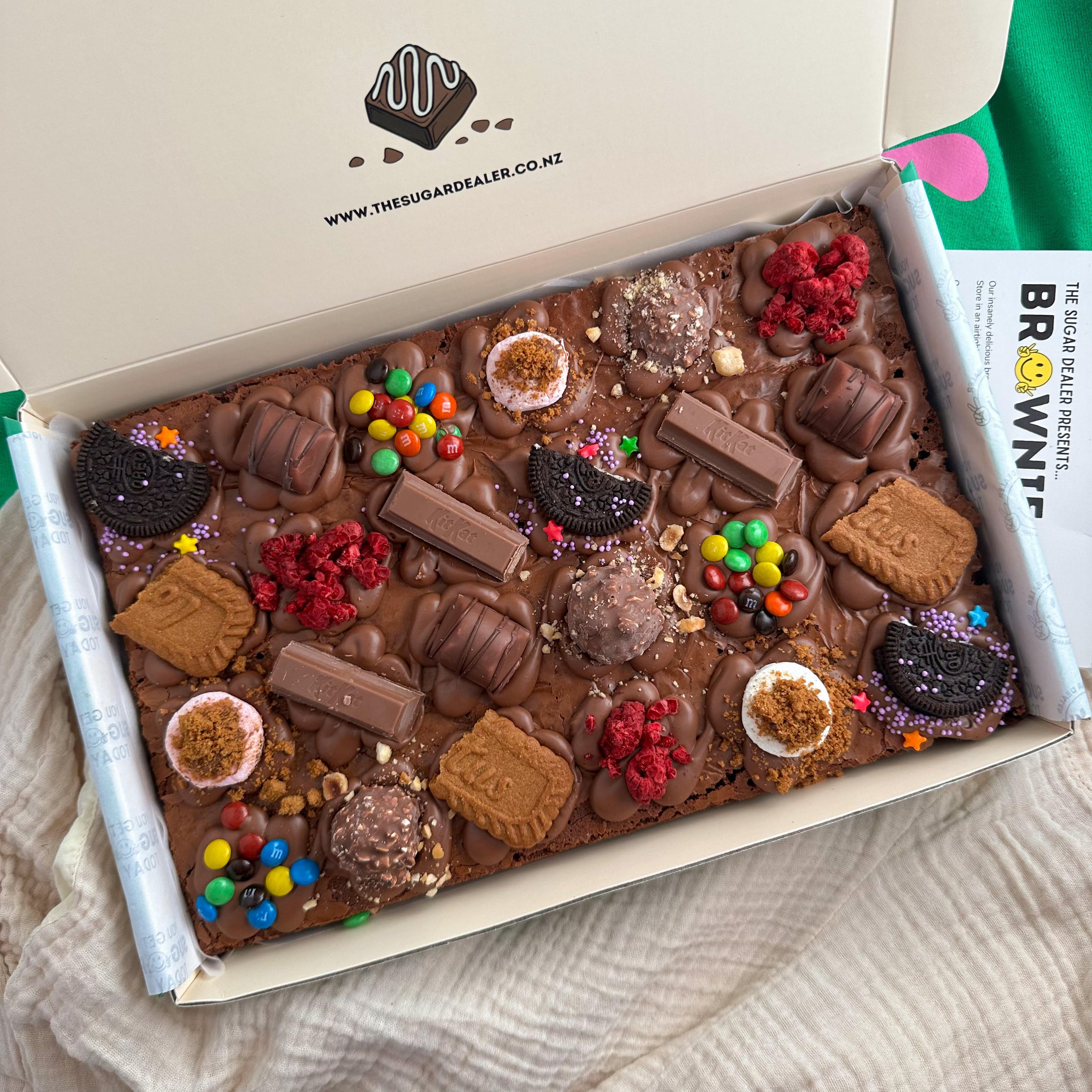 Mega mixed assortment brownie – THE SUGAR DEALER